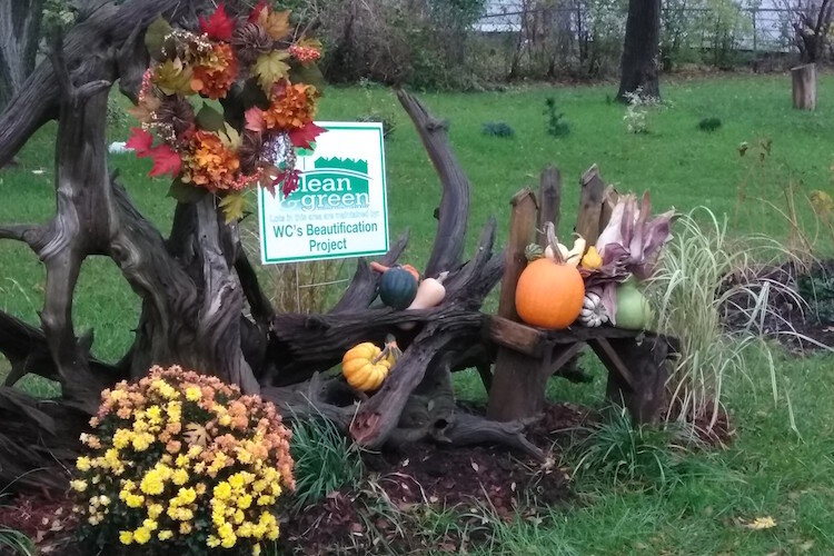 How beautification efforts bring generations together to improve Flint ...